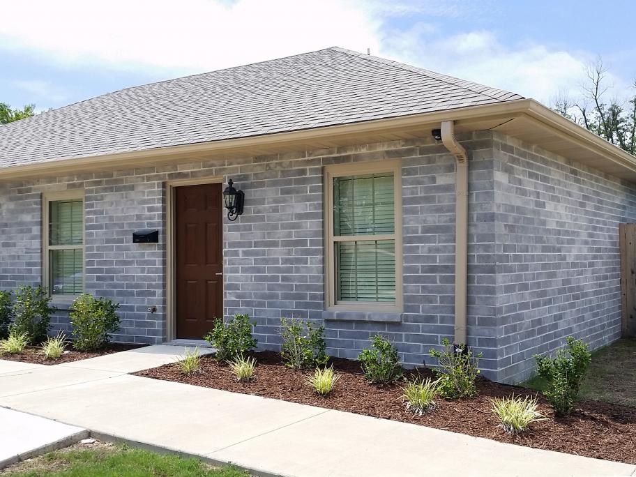 Smooth Face Nettbrick | Nettleton Concrete